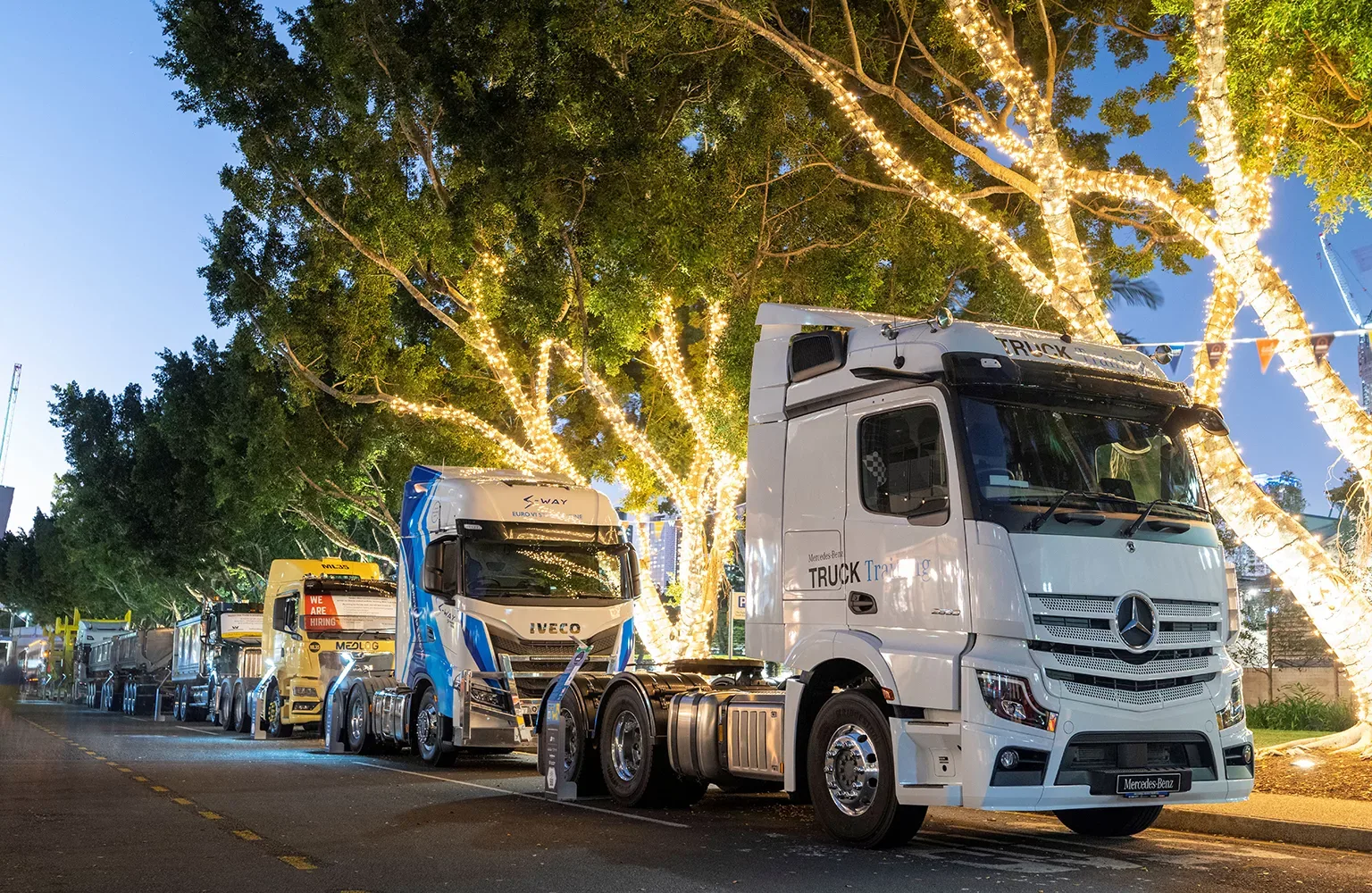 Mastering the Giants of the Road: A Closer Look at Heavy Haulage in ...